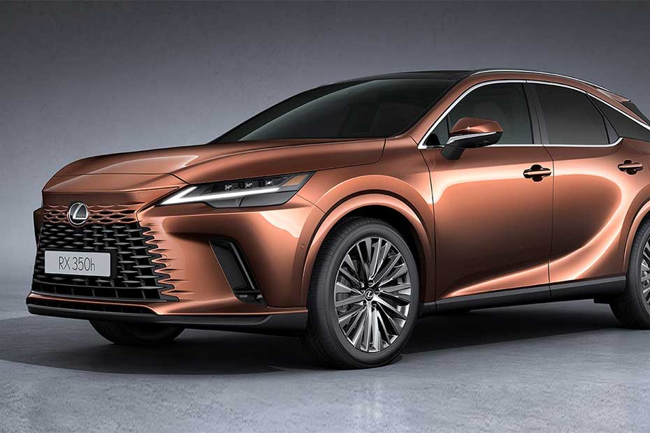 Lexus RX Facelift Spotted Ahead of Expected 2027 Launch