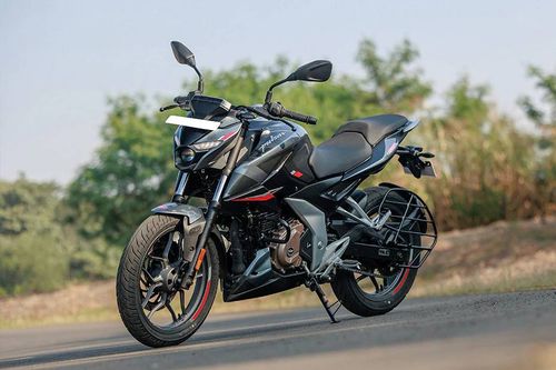 Bajaj Pulsar N250 Price in India – Mileage, Features - CarBike360